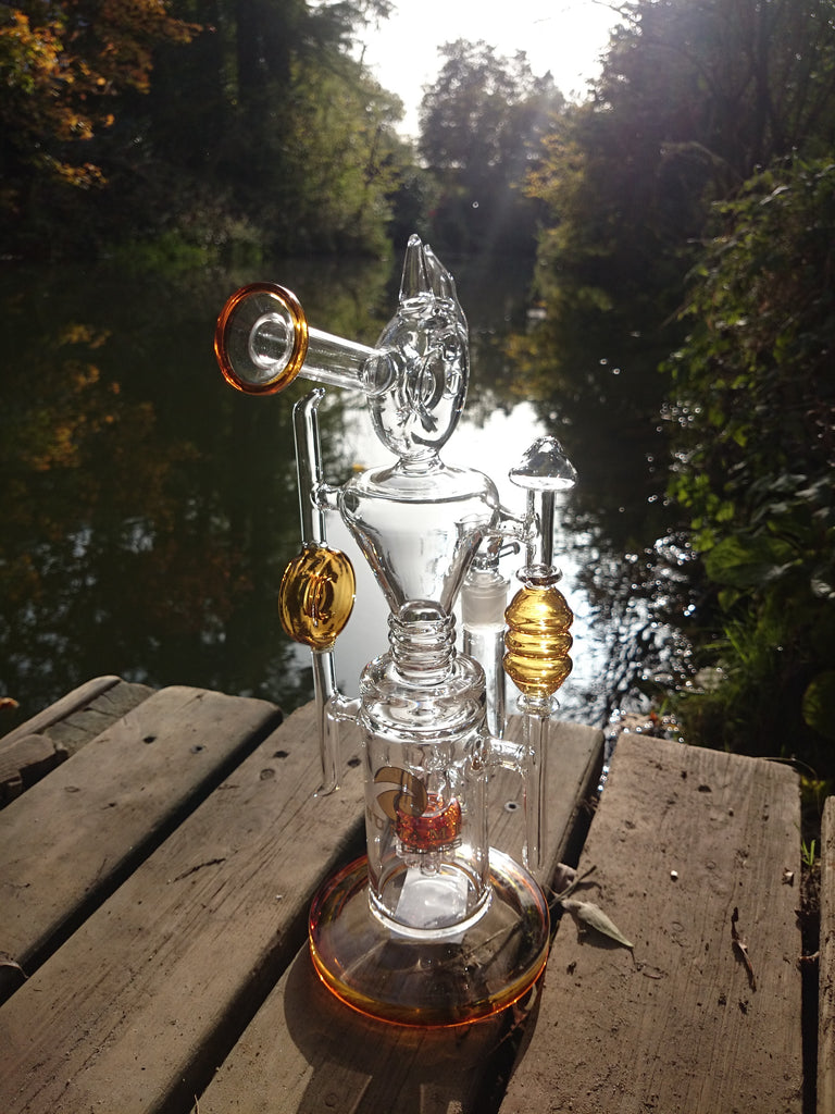 Tsunami Shower Head Donut - Premium Glass Bong – Puff Puff Palace